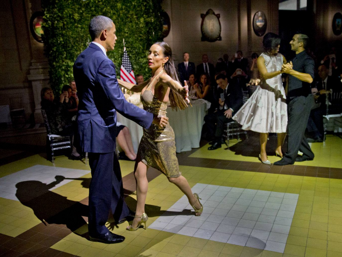 Barack Obama bailo tango en cena de Estado en Argentina - Revista La Verdad